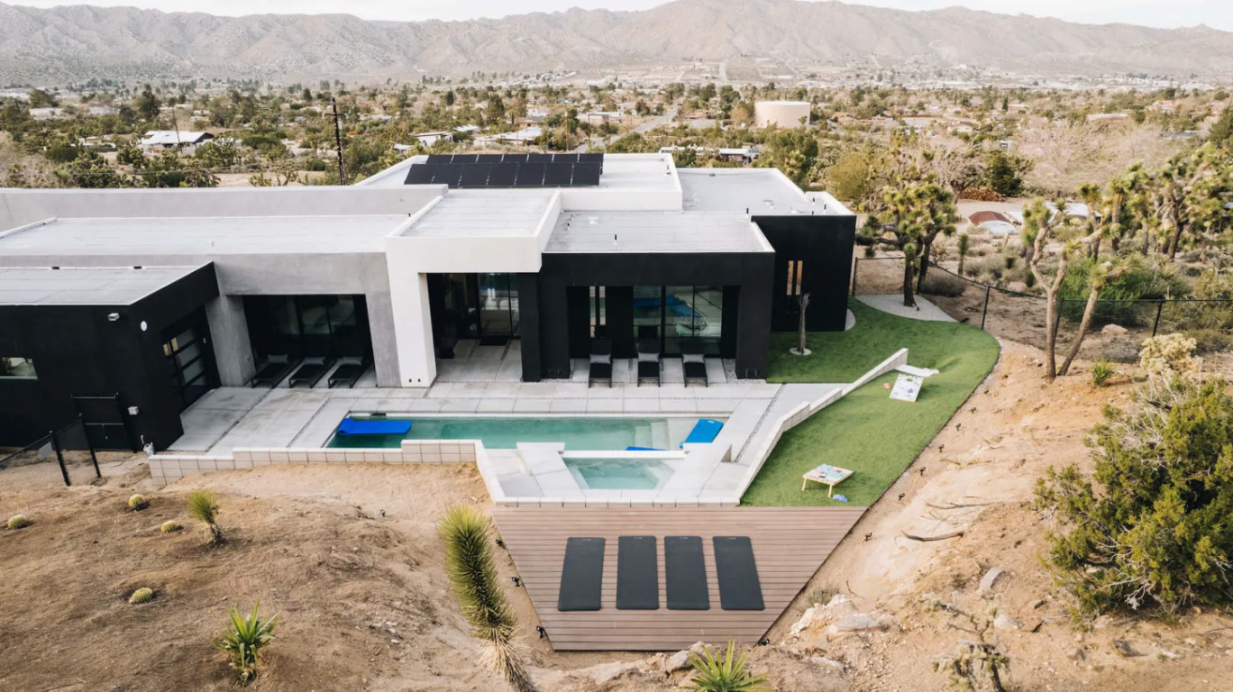 Wander Joshua Tree | - Venue Report