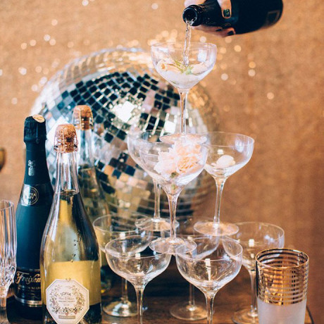 Top 22 Global & Glamorous Pool Party Venues