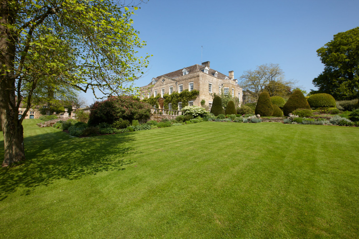 Cornwell Manor | Cornwell, England, United Kingdom - Venue Report