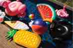 The 25 Coolest Pool Floats for Your 2016 Summer Shindigs!